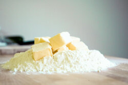 How to Use Comedogenicity Ratings | Lab Muffin Beauty Science