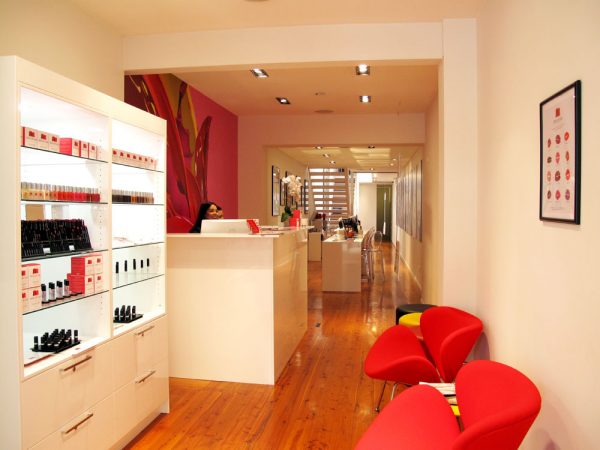 The Lip Lab Custom Lipstick Service Review | Lab Muffin Beauty Science