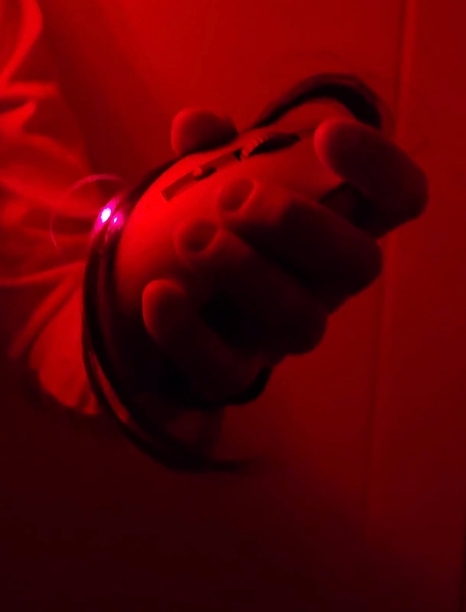 The science of red light masks | Lab Muffin Beauty Science